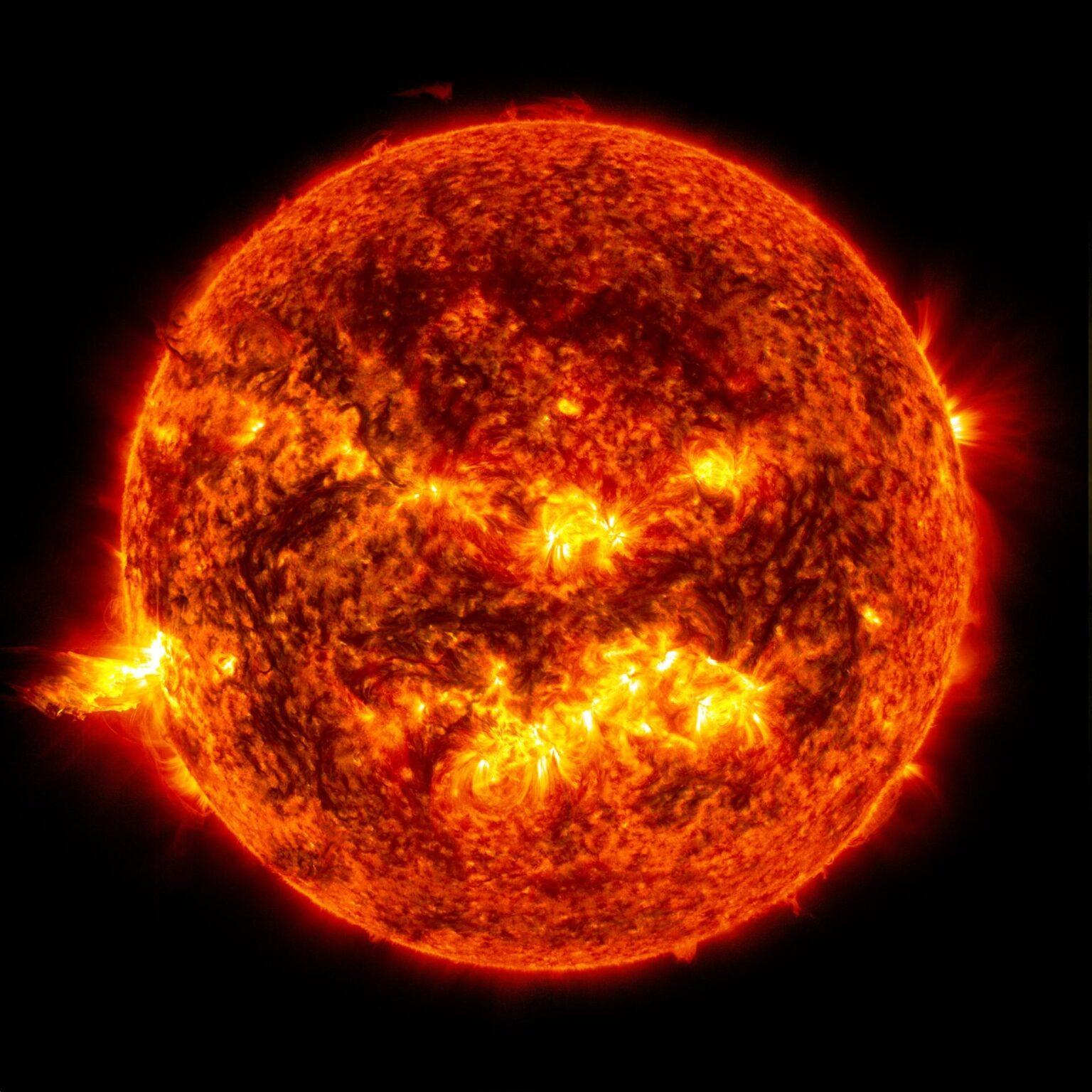 El Sol: la estrella principal de nuestro sistema planetario • Vaso Cósmico
